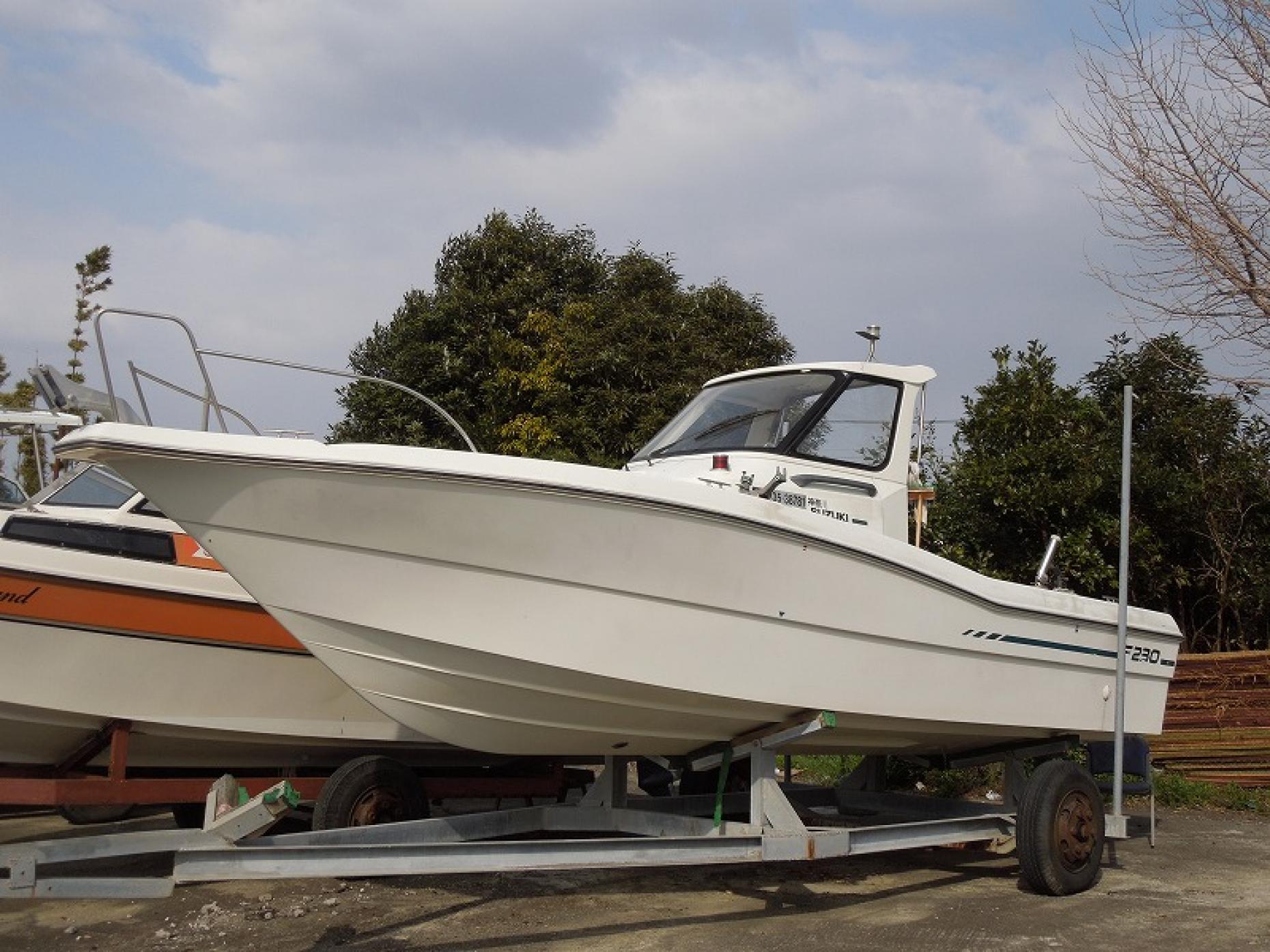 Brokerage Boat | 中古ボート販売・中古艇検索・委託販売 | MC.ボートサービス株式会社